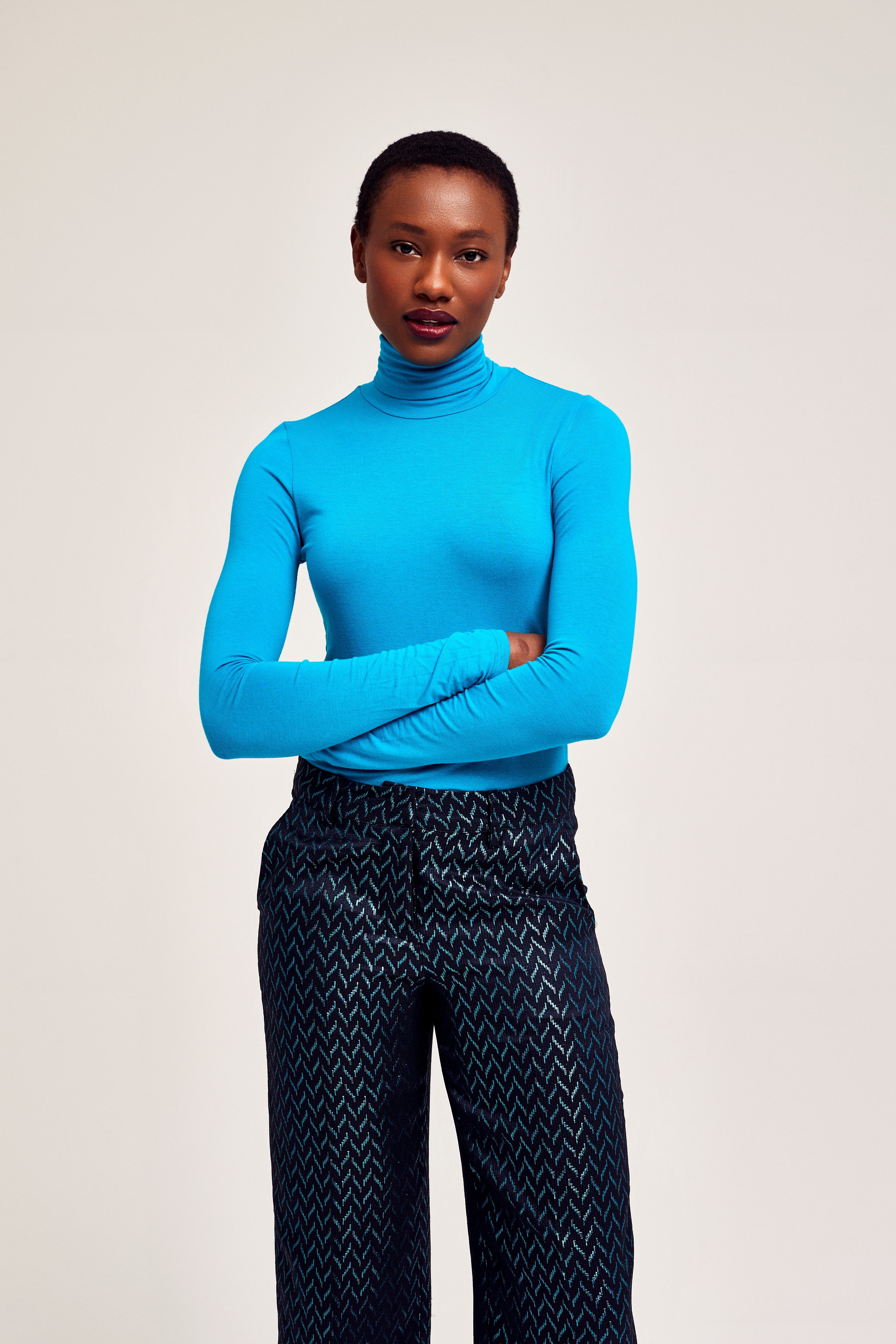IRISSA - turtleneck - felblauw | CKS Fashion